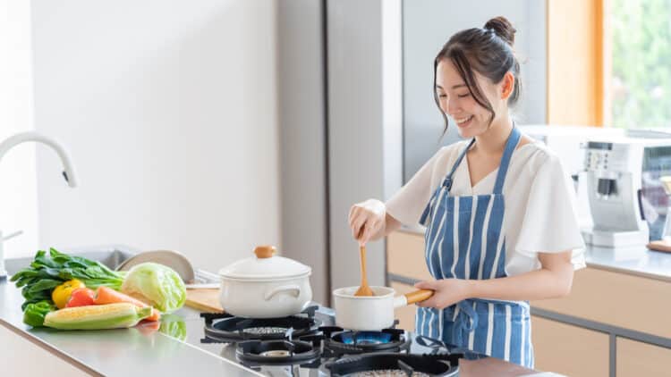 10 Awesome Songs about Cooking